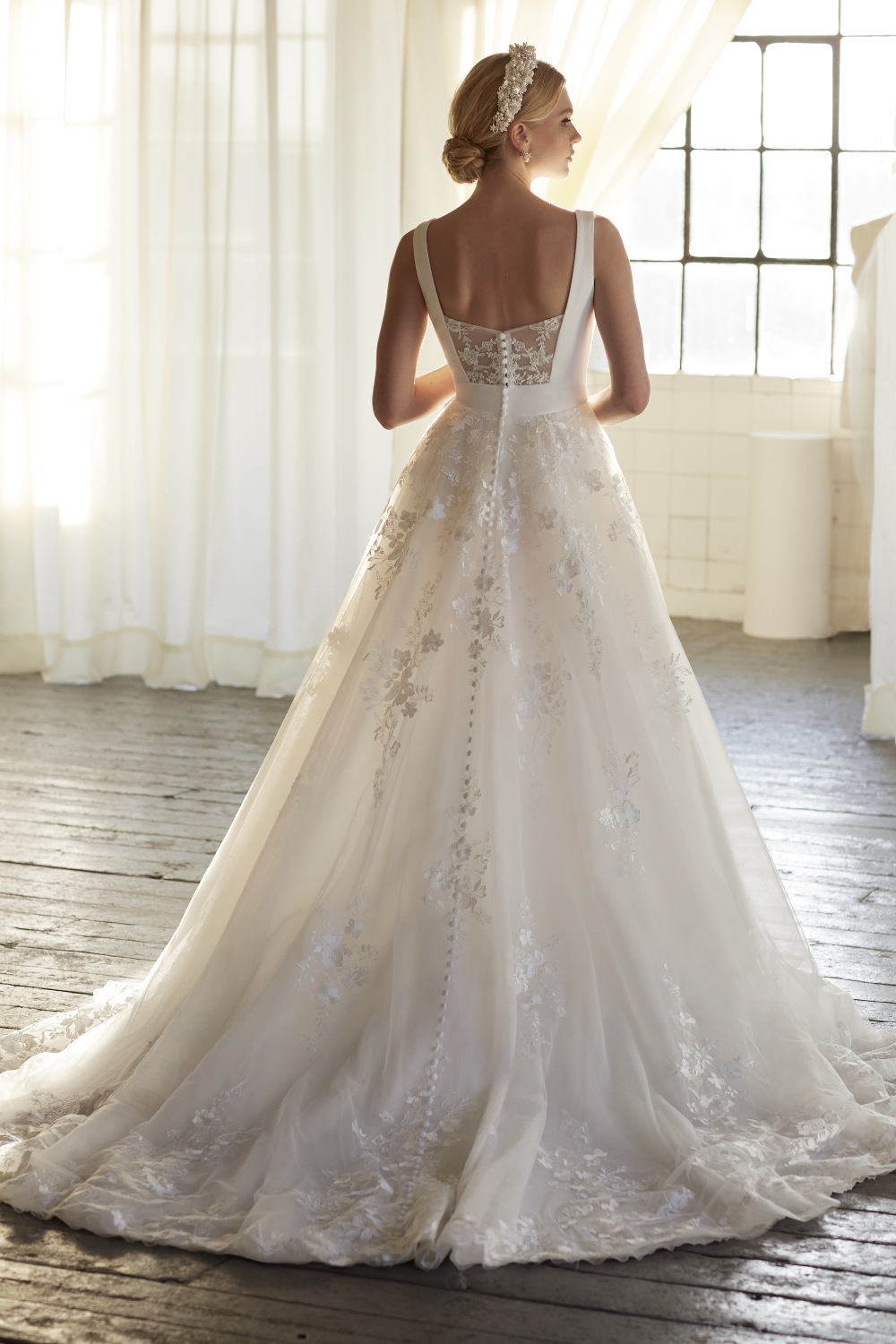 Ellis Bridals wedding dresses