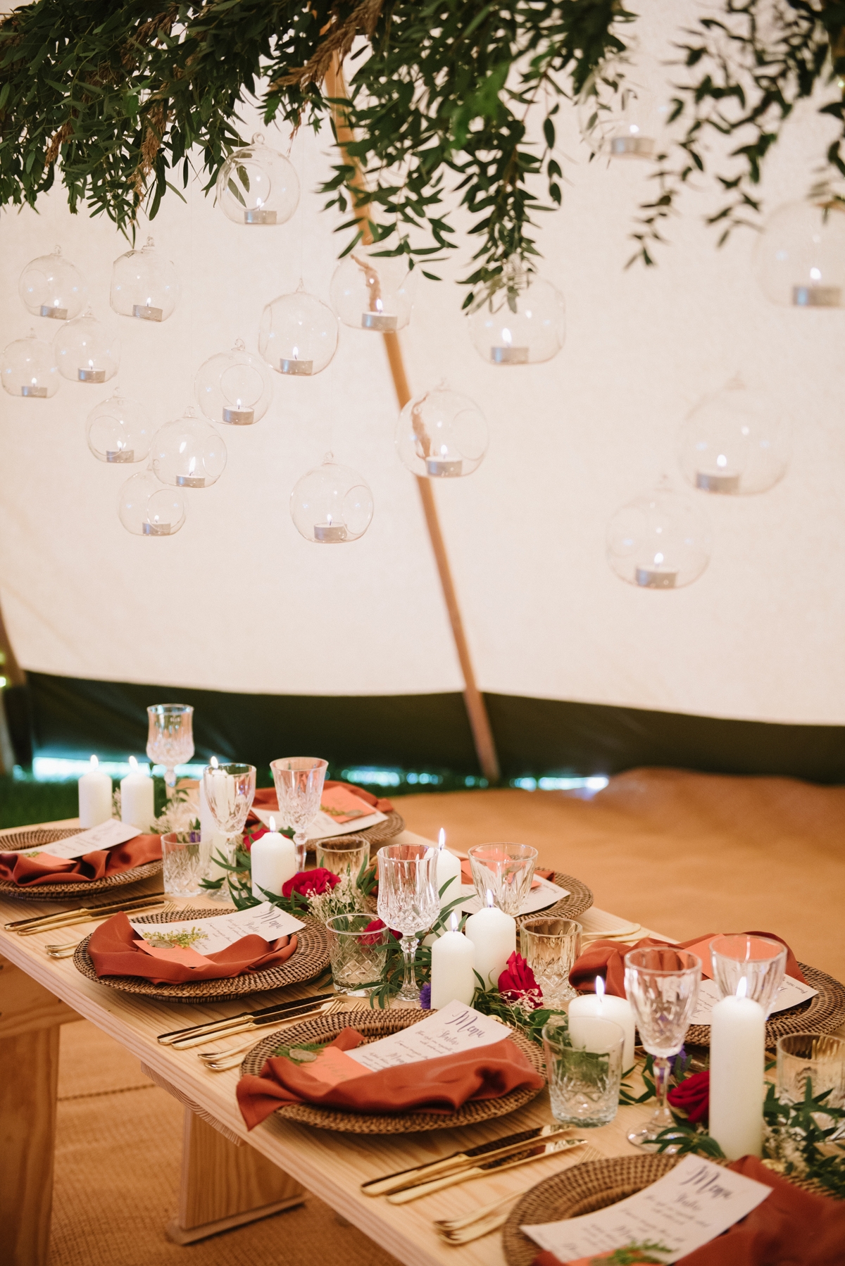 Folk-inspired wedding