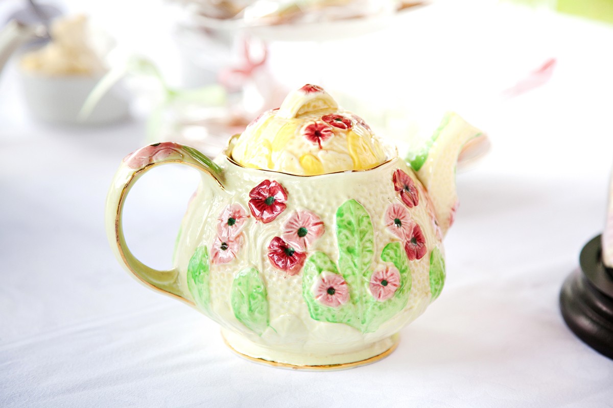 Wedding Styling in Devon: Vintage Tea Parties